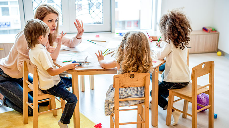 Initiativen und Union fordern Fortsetzung des Sprach-Kita-Programms